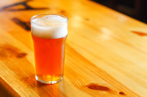 What's the difference between a Pale Ale and An IPA? Full Guide