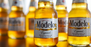 How Many Calories in Modelo Especial & Other Modelo Beers?
