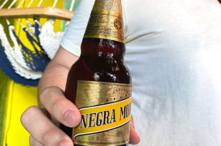 What Does Modelo Negra Taste Like? Detailed Review
