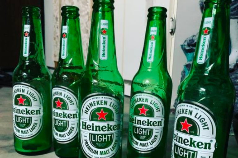 The 10 Best Beer Brands That Come in Green Bottles: Full Guide
